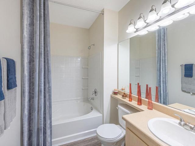 The Enclave at Deep River Plantation 3 Bedroom Apartment for Rent at 4203 River Birch Loop, Greensboro, NC 27409