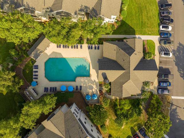 The Enclave at Deep River Plantation 2 Bedroom Apartment for Rent at 4203 River Birch Loop, Greensboro, NC 27409