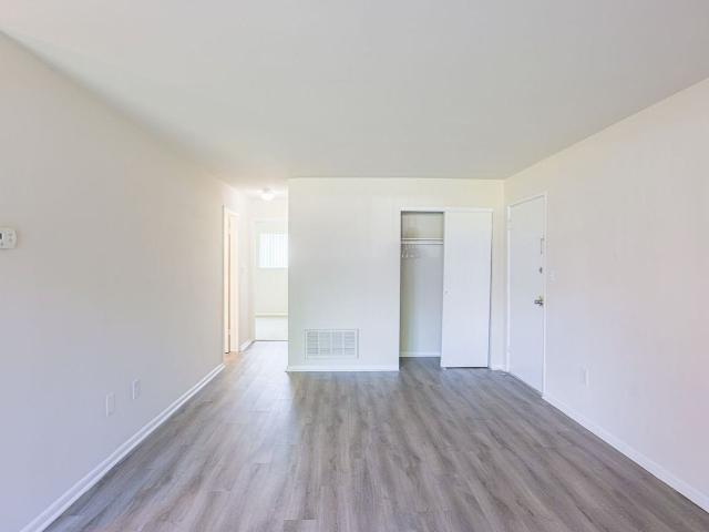 The Enclave at Kings Orchard 2 Bedroom Apartment for Rent at 1221 Scotts Manor Ct, Odenton, MD 21113 Odenton