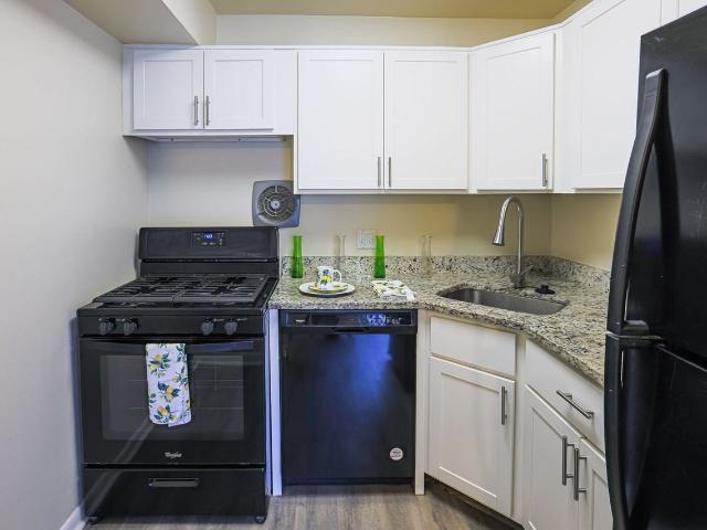The Enclave at Kings Orchard 2 Bedroom Apartment for Rent at 1221 Scotts Manor Ct, Odenton, MD 21113 Odenton