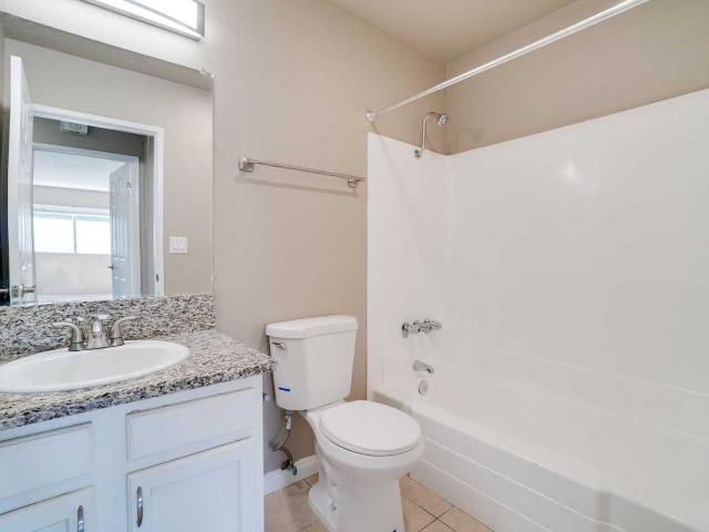 The Enclave at Lake Murray – Modern Living Surrounded by Nature 1 Bedroom Apartment for Rent at 5476 Kiowa Dr, La Mesa, CA 91942 La Mesa