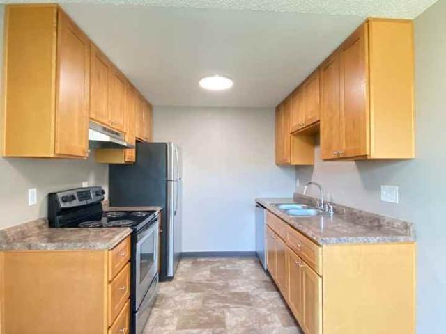 The Enclave of West Richland 2 Bedroom Apartment for Rent at 531 S 38th Ave, West Richland, WA 99353