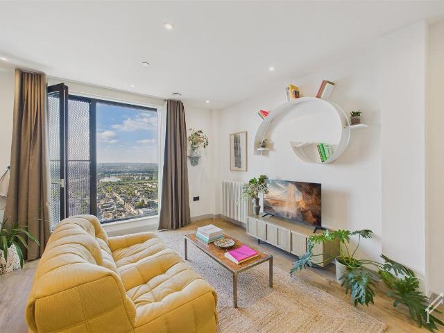 The Eades, Selborne Road London E17, 1 bed flat to rent, £2,400 pcm | PrimeLocation