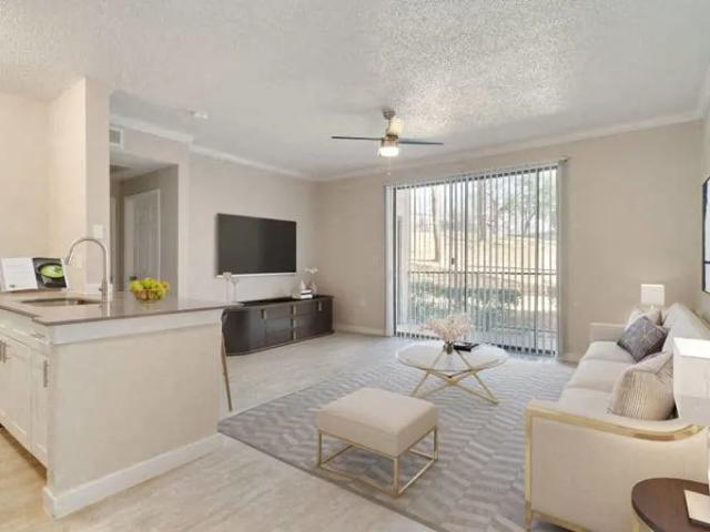 The Eagle at Lakewood 1 Bedroom Apartment for Rent at 7150 E Grand Ave, Dallas, TX 75223 Coronado Hills Gastonwood