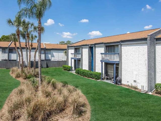The Easton Apartments 2 Bedroom Apartment for Rent at 804 Fairmaiden Ln, Brandon, FL 33511