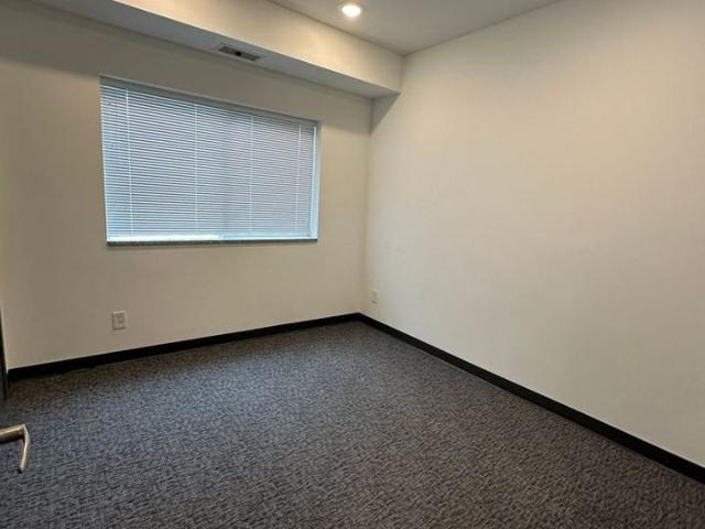 The Eastview 3 Bedroom Apartment for Rent at 1922 Wilson Ave, St. Paul, MN 55119 Conway