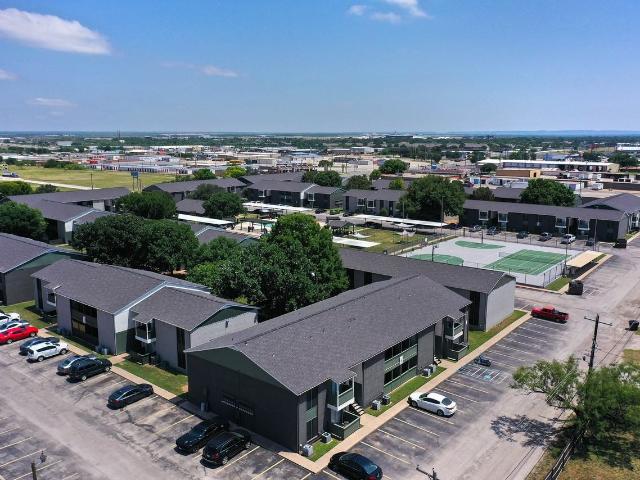 The Edge 1 Bedroom Apartment for Rent at 500 N Judge Ely Blvd, Abilene, TX 79601