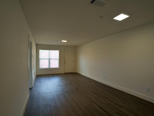 The Edge @ Jax State 2 Bedroom Apartment for Rent at 1838 Broadwell Mill Rd, Jacksonville, AL 36265
