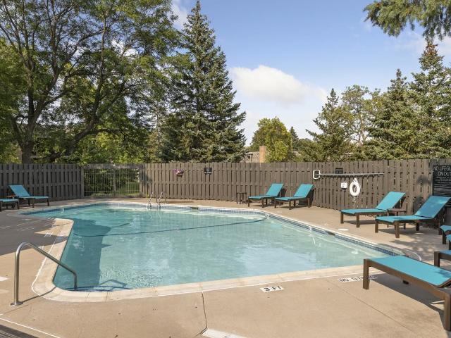 The Edina Towers 1 Bedroom Apartment for Rent at 6400 Barrie Rd, Edina, MN 55435 Edina