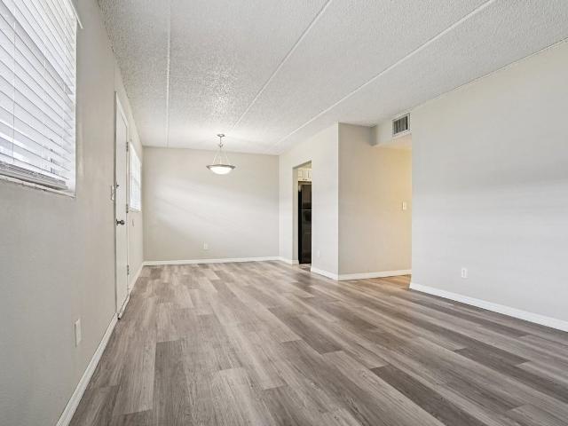The Element at 464 1 Bedroom Apartment for Rent at 464 Brentwood Dr, Daytona Beach, FL 32117