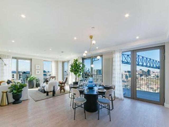The Ellipse, Royal Eden Docks, 1 Bedroom Flat