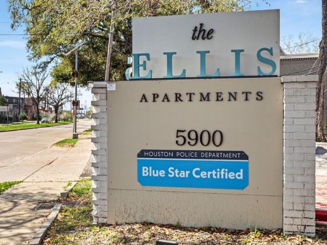 The Ellis Apartments 1 Bedroom Apartment for Rent at 5900 Bissonnet St, Houston, TX 77081 Gulfton
