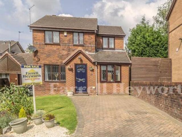 The Elms, Clayton Le Woods, 4 Bedroom House
