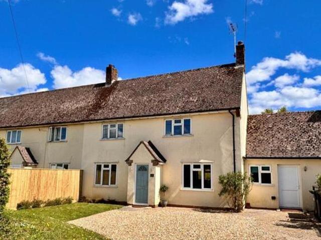 The Elms, East Kennett, 3 Bedroom Semi detached