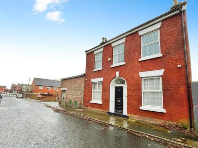 The Elms, Liverpool, 4 Bedroom Detached
