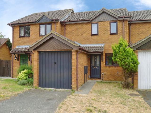 The Elms, Milton, Cambridge 2 bed property to rent £1,490 pcm £344 pw