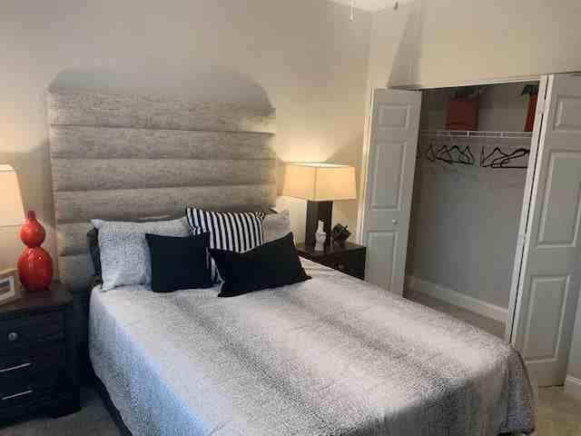 The Estates 1 Bedroom Apartment for Rent at 2354 Mosteller Estate Avenue Southeast, Hickory, NC 28602