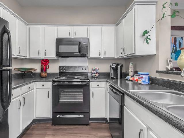 The Estates 3 Bedroom Apartment for Rent at 2354 Mosteller Estate Avenue Southeast, Hickory, NC 28602