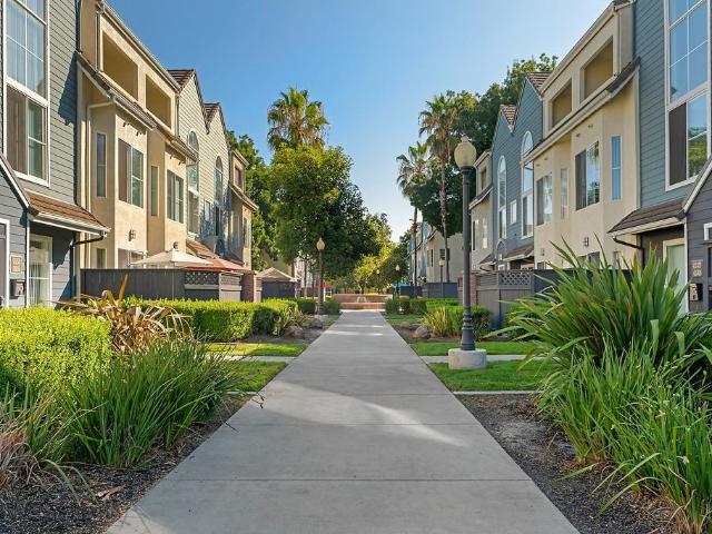 The Esplanade 1 Bedroom Apartment for Rent at 350 E Taylor St, San Jose, CA 95112 Downtown San Jose