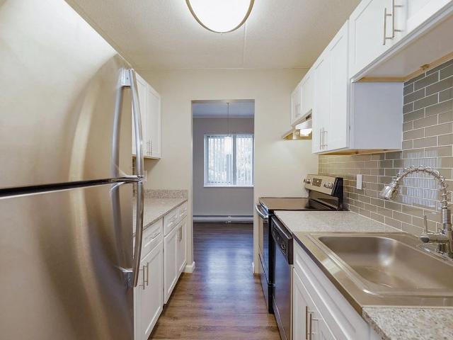 The Evalee Apartments 1 Bedroom Apartment for Rent at 5 Dorchester Dr, Pittsburgh, PA 15241
