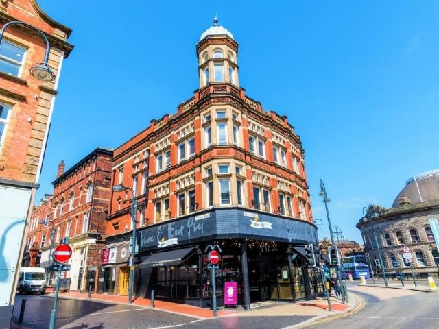 The Exchange Building, Central Road, Leeds City Centre LS1, 2 bed flat to rent, £1,100 pcm | PrimeLocation
