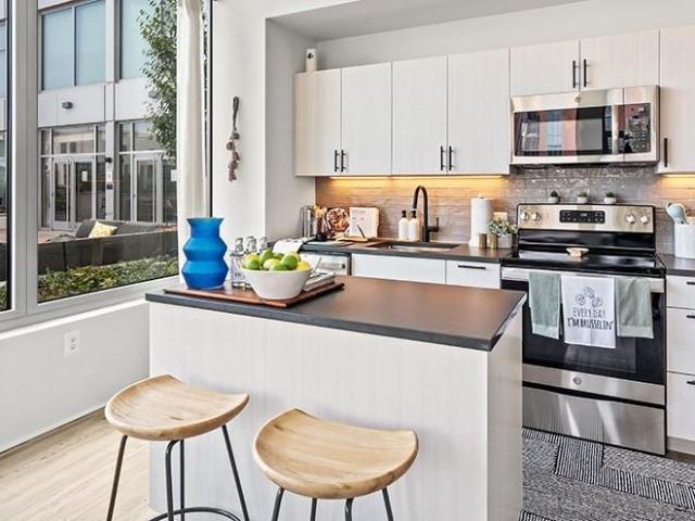 The Foundry Apartments 2 Bedroom Apartment for Rent at 2470 Mandeville Ln, Alexandria, VA 22314 Eisenhower East Carlyle District