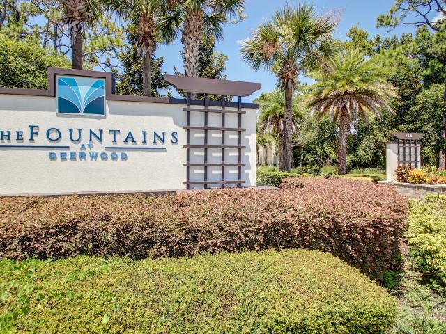 The Fountains at Deerwood