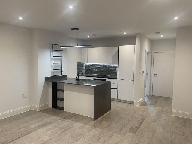 The Factory, Memorial Avenue, Slough SL1, 1 bed flat to rent, £1,400 pcm | PrimeLocation