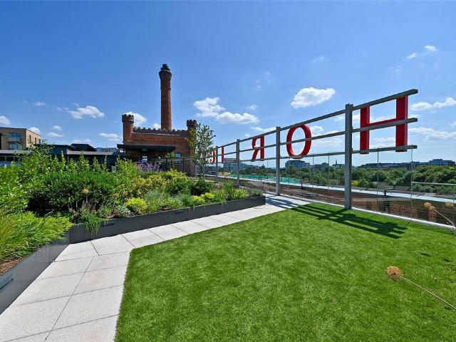 The Factory, Memorial Avenue, Slough. 1 bed apartment to rent £1,795 pcm £414 pw