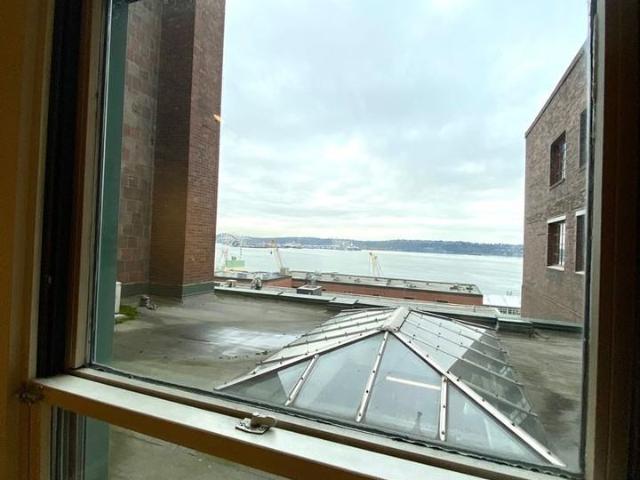 The Fairmount 2 Bedroom Apartment for Rent at 1907 1st Ave, Seattle, WA 98101 Pike Place Market