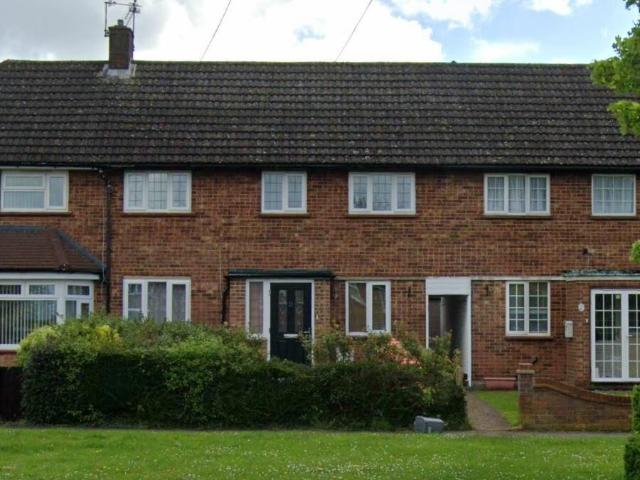 The Fairway, Abbots Langley WD5, 3 bed property to rent, £2,100 pcm | PrimeLocation