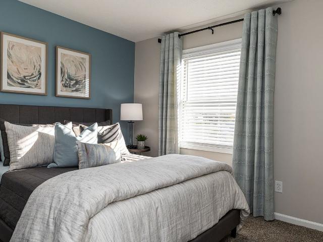 The Fairways at Valle Vista 1 Bedroom Apartment for Rent at 610 Paradise Ct, Greenwood, IN 46143