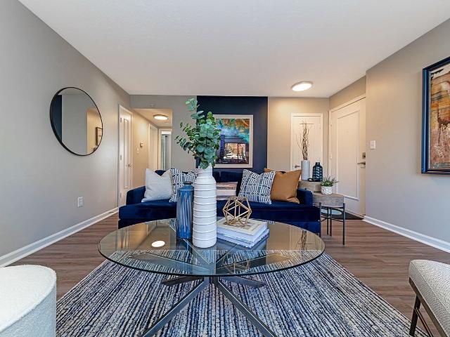 The Fairways at Valle Vista 2 Bedroom Apartment for Rent at 610 Paradise Ct, Greenwood, IN 46143