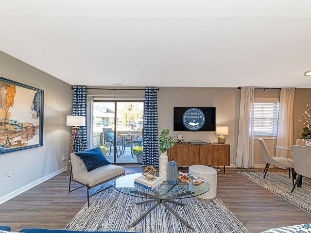 The Fairways at Valle Vista 2 Bedroom Apartment for Rent at 610 Paradise Ct, Greenwood, IN 46143