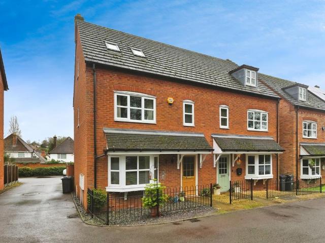 The Fairways, Sutton Coldfield B76, 4 bed town house to rent, £1,675 pcm | PrimeLocation