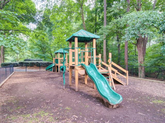 The Falls at Sope Creek Apartments 1 Bedroom Apartment for Rent at 1950 Roswell Rd, Marietta, GA 30068