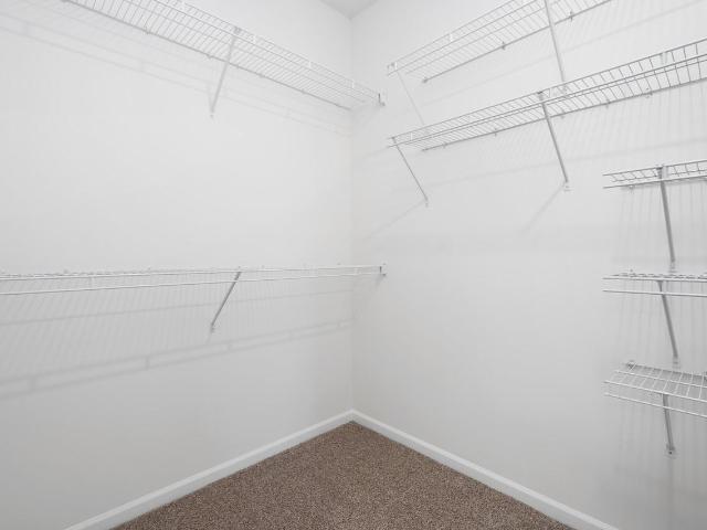 The Farms 2 Bedroom Apartment for Rent at 5412 Edwards Farms Rd, Columbus, OH 43221 Dexter Falls