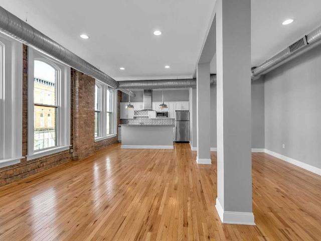 The Fenton Apartments 1 Bedroom Apartment for Rent at 945 West Ferry Street, Buffalo, NY 14209 Delaware West Ferry