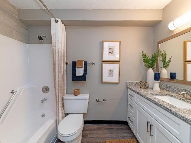The Fitzgerald 2 Bedroom Apartment for Rent at 8000 Post Oak Pl, Lyndon, KY 40222 Lyndon