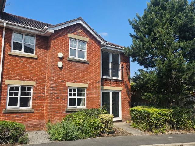 The Fieldings, Preston PR2, 2 bed flat to rent, £875 pcm | PrimeLocation