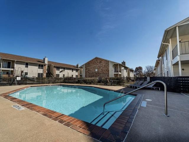 The Finley 1 Bedroom Apartment for Rent at 2359 Highland Rd, Dallas, TX 75228 Claremont