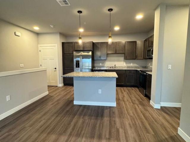 The Flats 120 Building 5 1 Bedroom Apartment for Rent at 120 Peterson Trl, Oregon, WI 53575