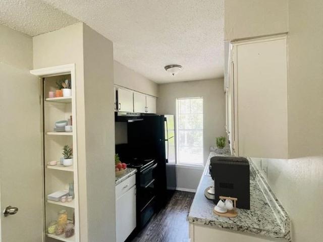 The Flats @ 5900 3 Bedroom Apartment for Rent at 5900 Kinkead Ave, Fort Smith, AR 72903