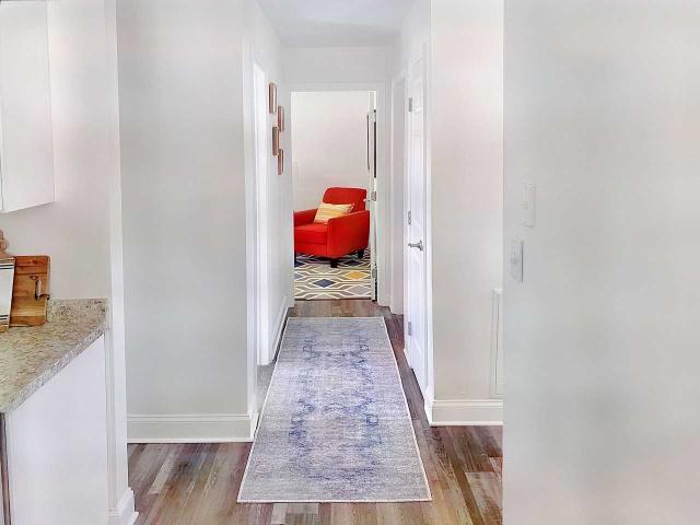 The Flats At 2200 2 Bedroom Apartment for Rent at 2479 Julia Ave, Charlotte, NC 28206 J.T. Williams