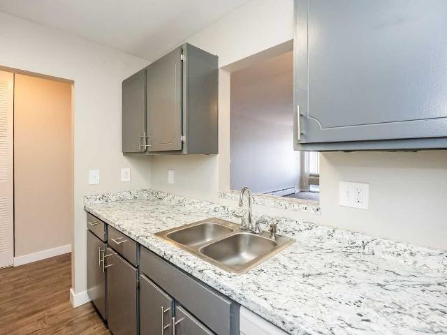 The Flats at Fountain Studio Apartment for Rent at 3209 E Fountain Blvd, Colorado Springs, CO 80910 Spring Creek