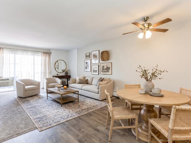 The Flats at Fountain Studio Apartment for Rent at 3209 E Fountain Blvd, Colorado Springs, CO 80910 Spring Creek