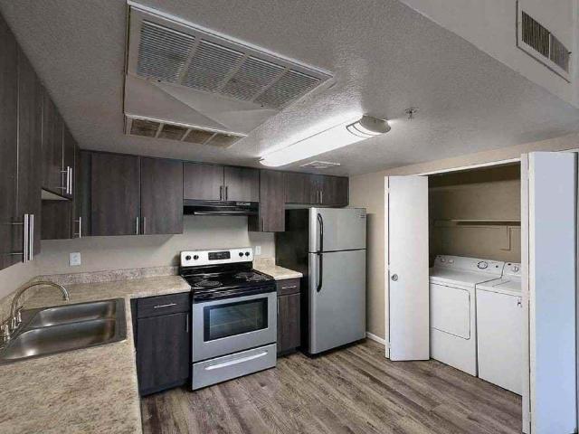 The Flats at Peoria 1 Bedroom Apartment for Rent at 9680 W Olive Ave, Peoria, AZ 85345