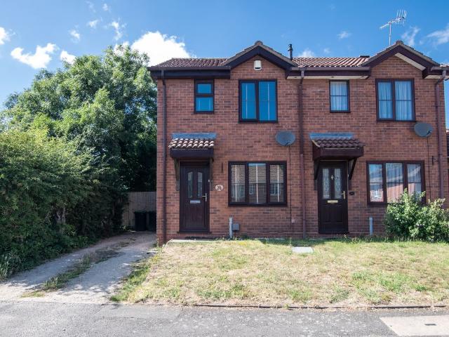 The Flats, Bromsgrove B61, 2 bed semi detached house to rent, £1,050 pcm | PrimeLocation