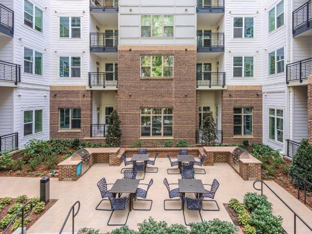 The Flats Exchange on Erwin Apartments 1 Bedroom Apartment for Rent at 2610 Erwin Rd, Durham, NC 27705