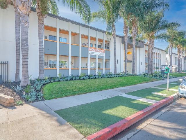 The Flats on Addison 2 Bedroom Apartment for Rent at 14340 Addison St, Los Angeles, CA 91423 Sherman Oaks